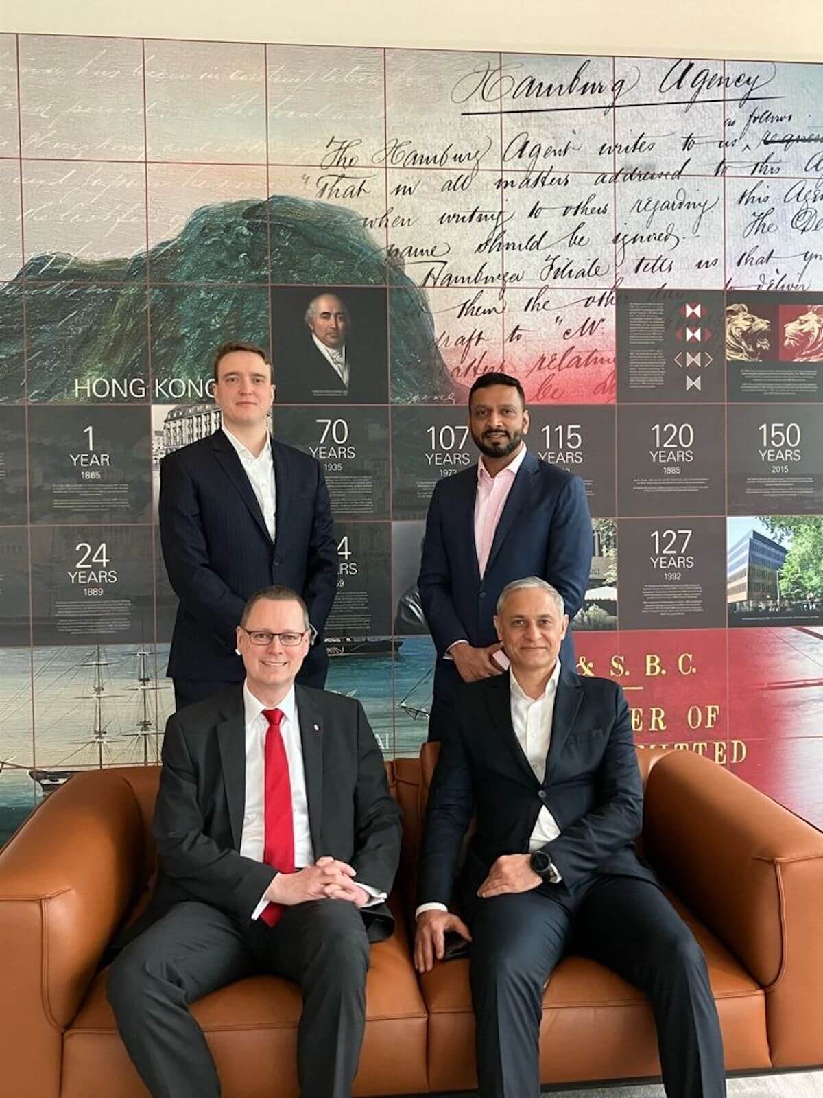 HSBC Heritage Wall Germany - Winkle Picker